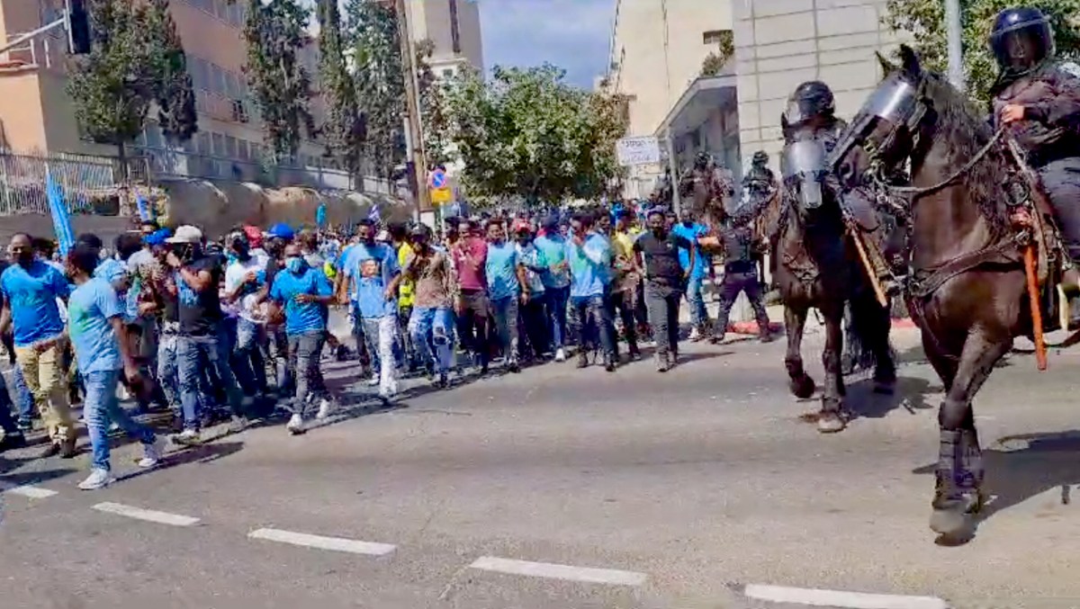 The Eritrean people are standing up – Martin Plaut